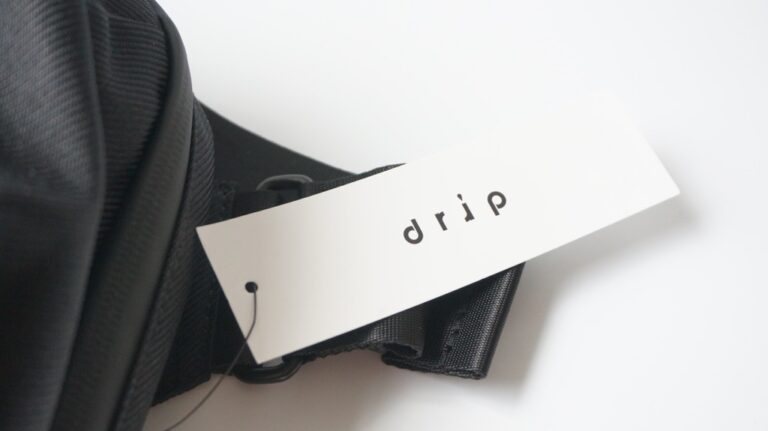 iPadユーザーのためのボディバッグ「HALF DAYPACK(ハーフデイパック)」開封&レビュー | no.40810